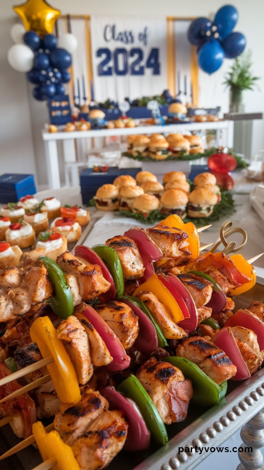 20 Good For A Crowd Graduation Party Food Ideas - Party Vows