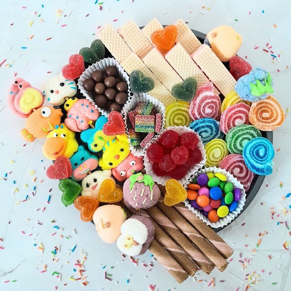 How to Make Fun Candy Charcuterie Board - Party Vows
